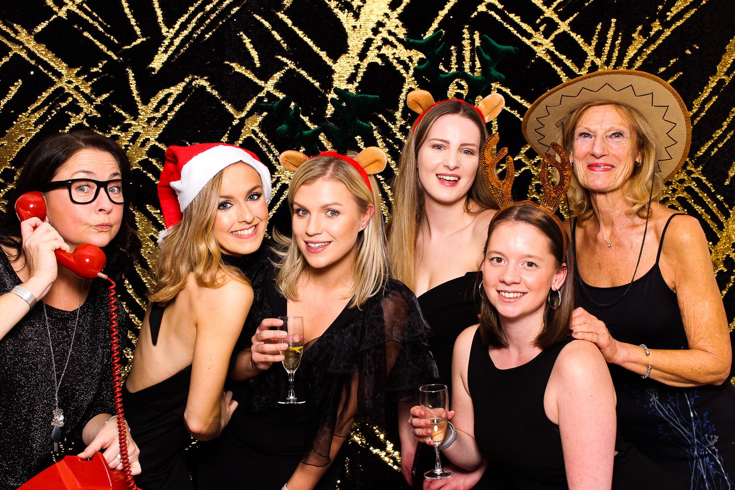 Tips For Planning A Corporate Christmas Party