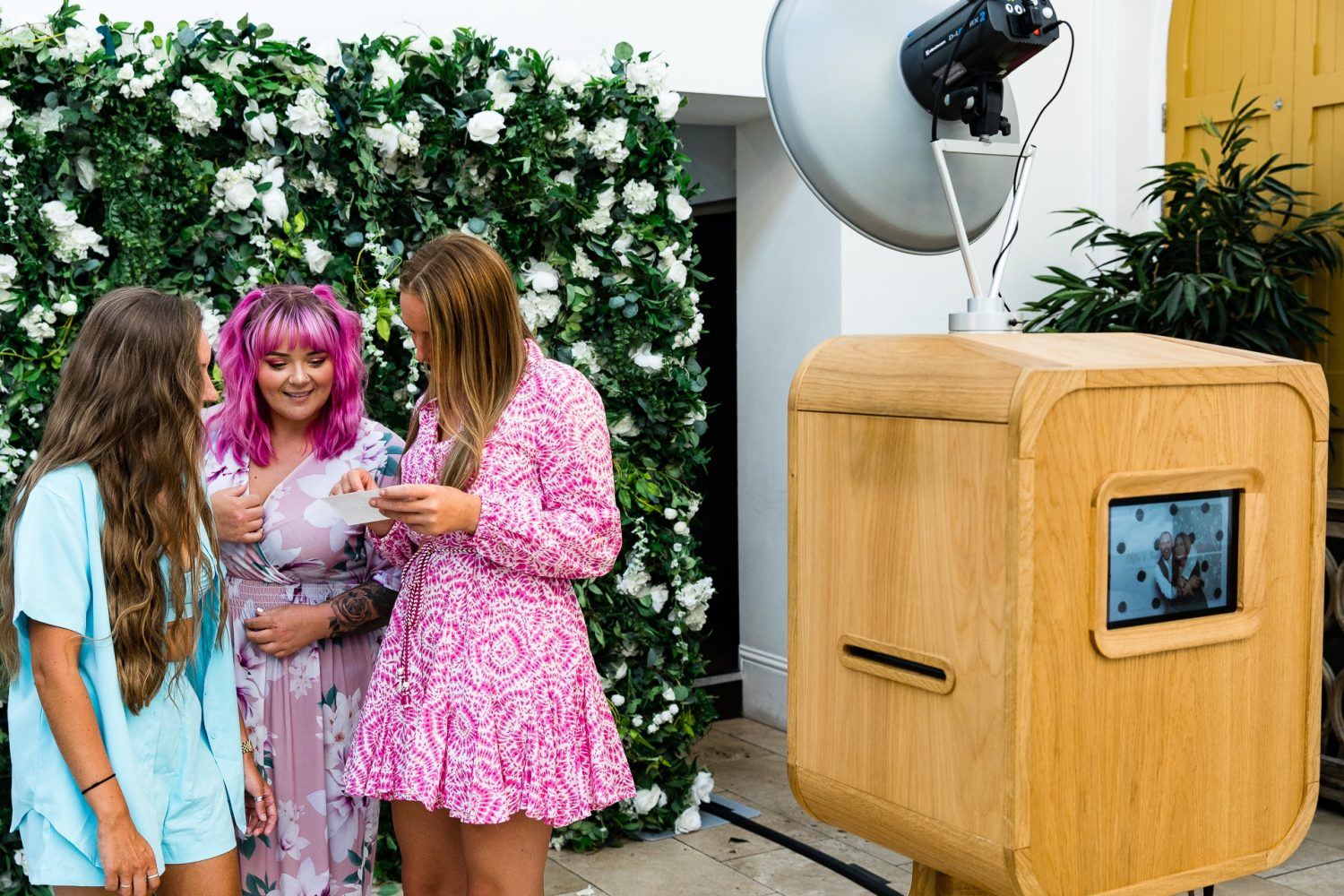 Sample photo booth pictures from the most stylish booth on the planet ...